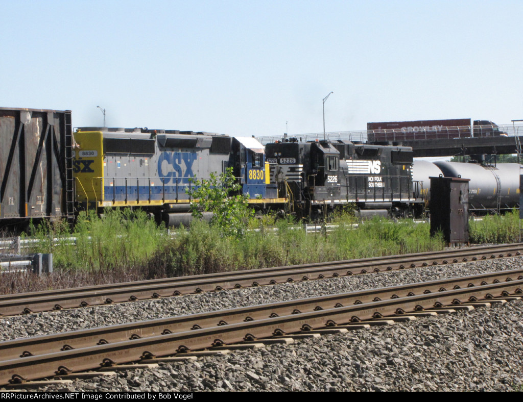 CSX 8830 and NS 5226